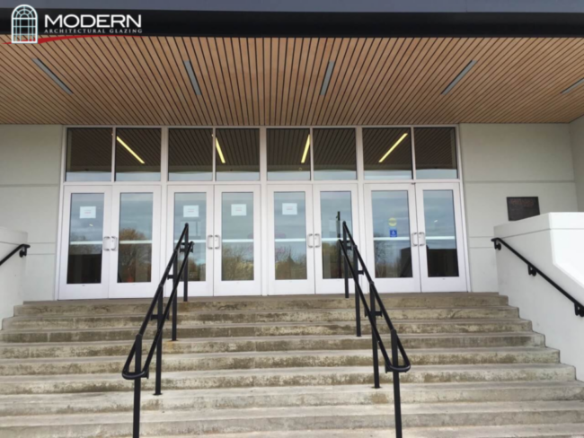 Glass Storefronts vs. Curtain Walls: A Guide for Business Owners